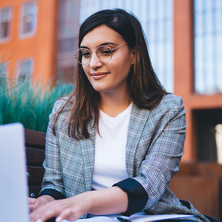 Business Management Courses - Online & On Campus | ACAP